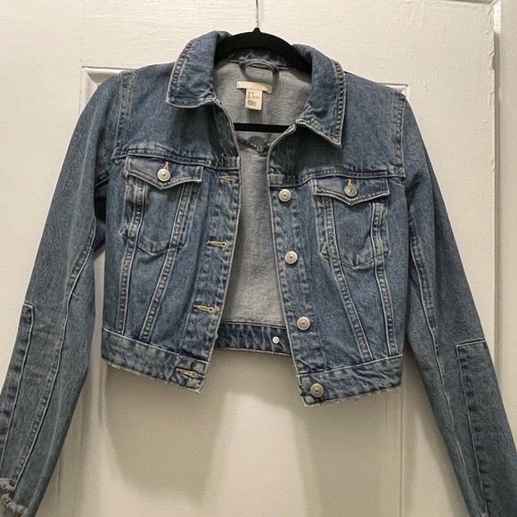 H&M | Jackets & Coats | Hm Cropped Fitted Denim Jacket | Poshmark